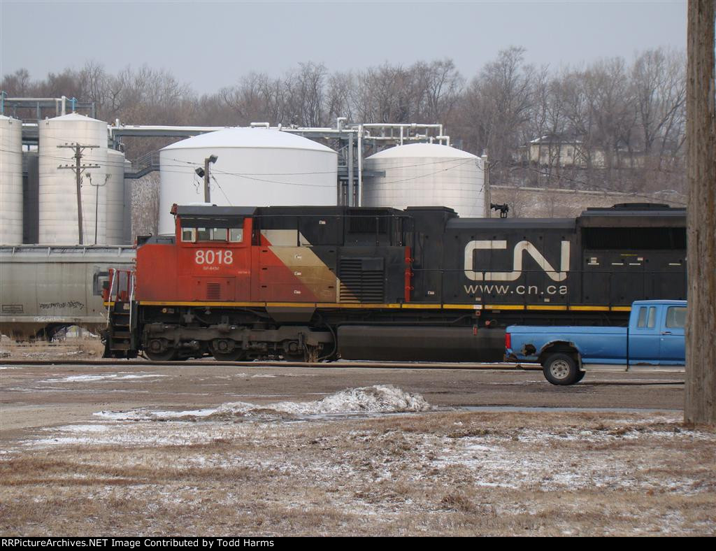 CN 8018